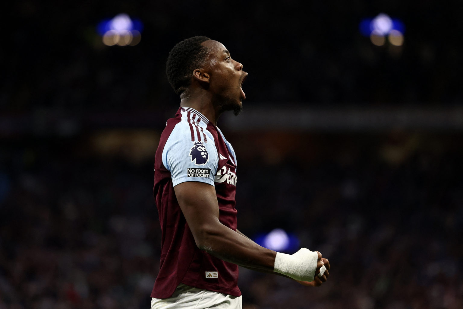 Jhon Duran became the first Aston Villa player to achieve a sensational ...